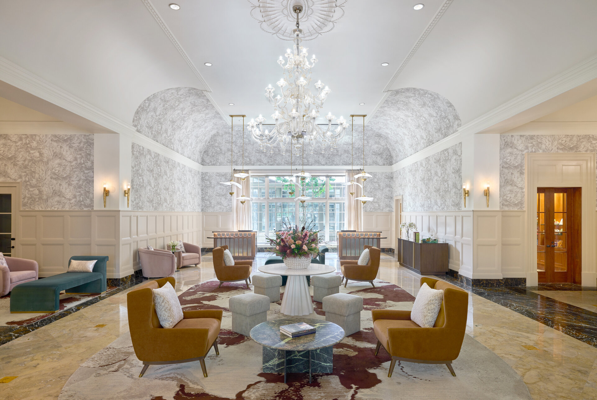 Royal Park Hotel | Hotels in Rochester, MI near Detroit & Auburn Hills